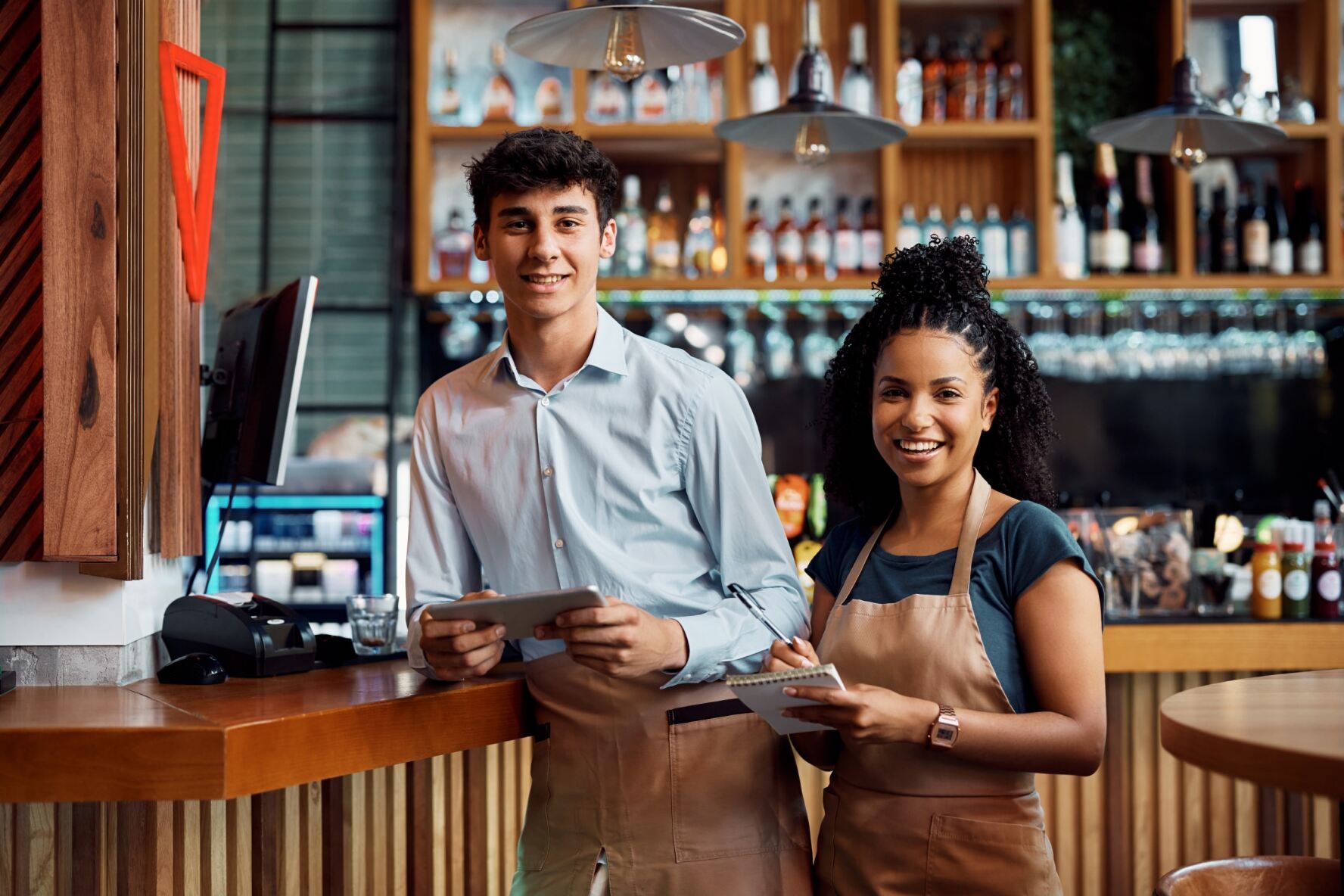 Certificate IV in Hospitality (SIT40422) - Complete Hospitality Training